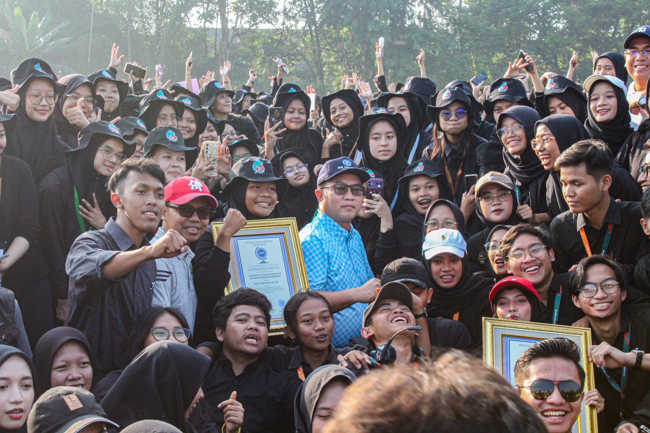 Rekor Baru di MPKMB IPB 61: Penggunaan Media Berkelanjutan Jadi Sorotan ...