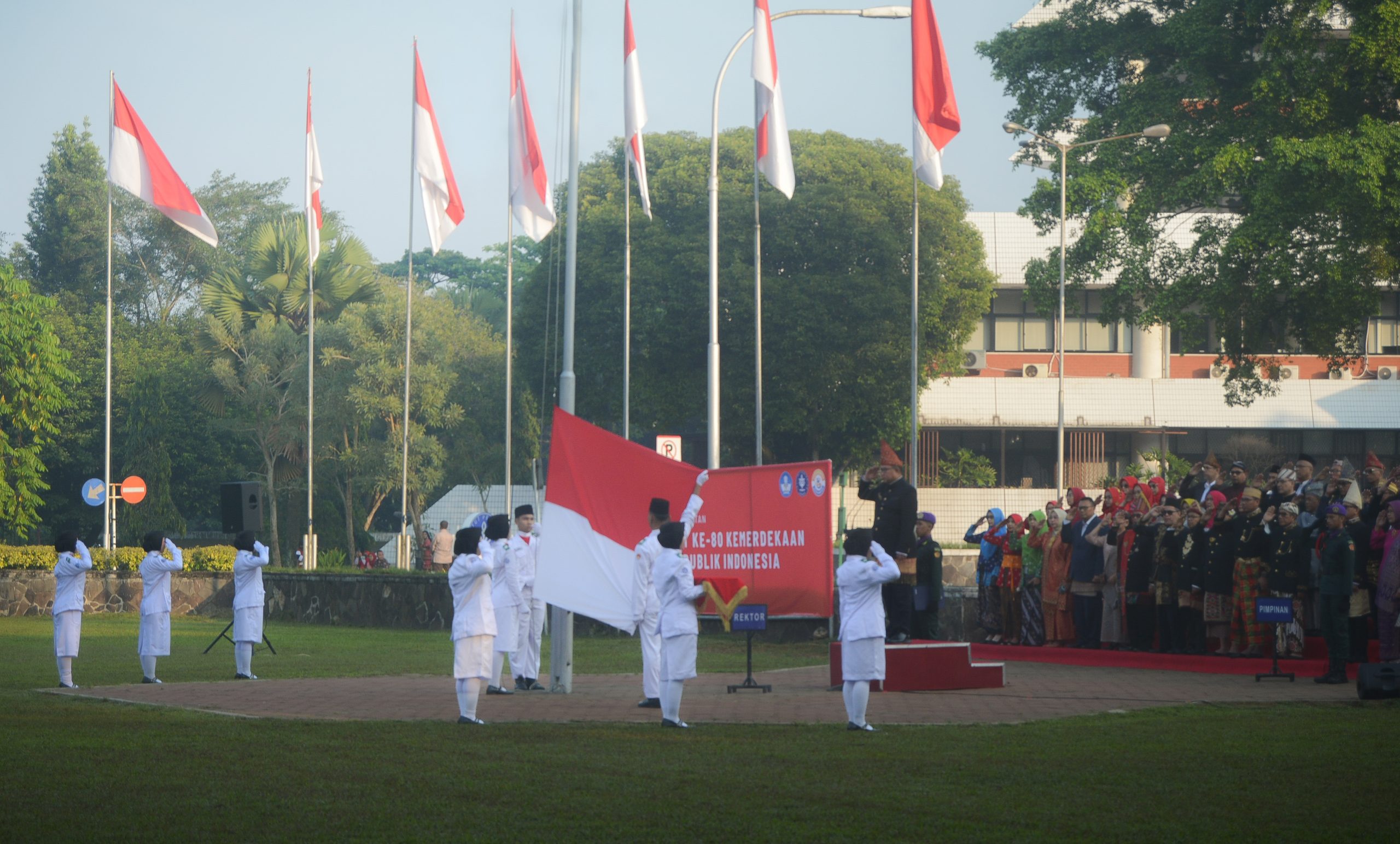 Gebyar Kemerdekaan IPB University: Membangun Negeri dengan Semangat dan ...
